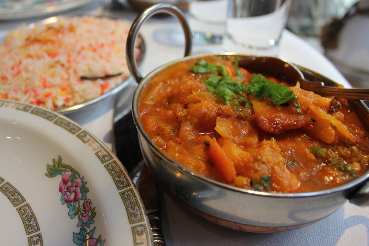 Green Gourmet Giraffe: Peebles, Snow and the Prince of India