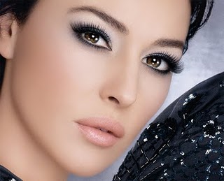 Shiny Face / Oily Makeup And Beauty Tips - Fashion Magazine - Beauty ...