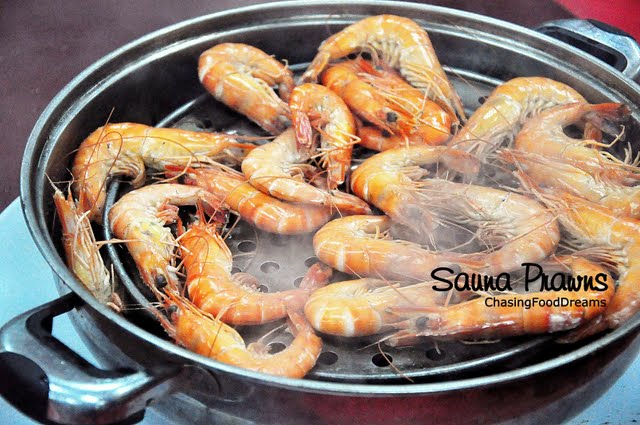 CHASING FOOD DREAMS: May 2011