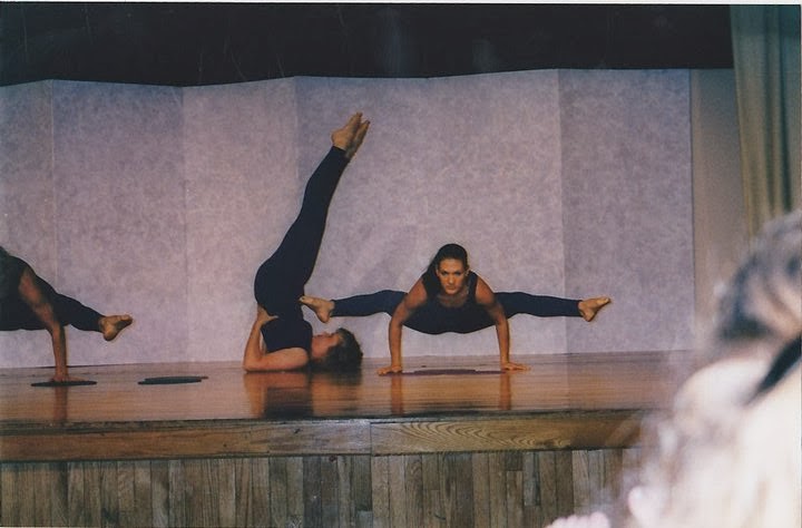 ALMOST BAREFOOT: Barefoot and Powerful-One Woman's Journey to Realization