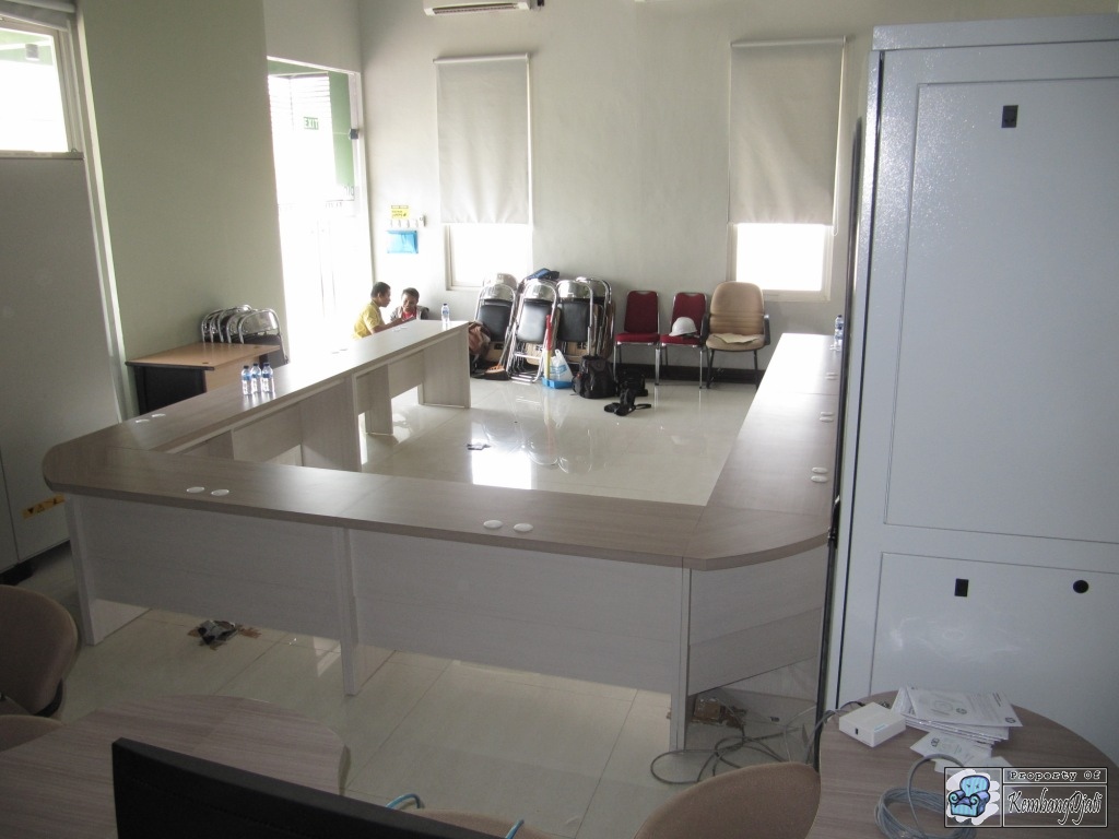 Meja Laboratorium Komputer - Furniture Semarang | Furniture Semarang