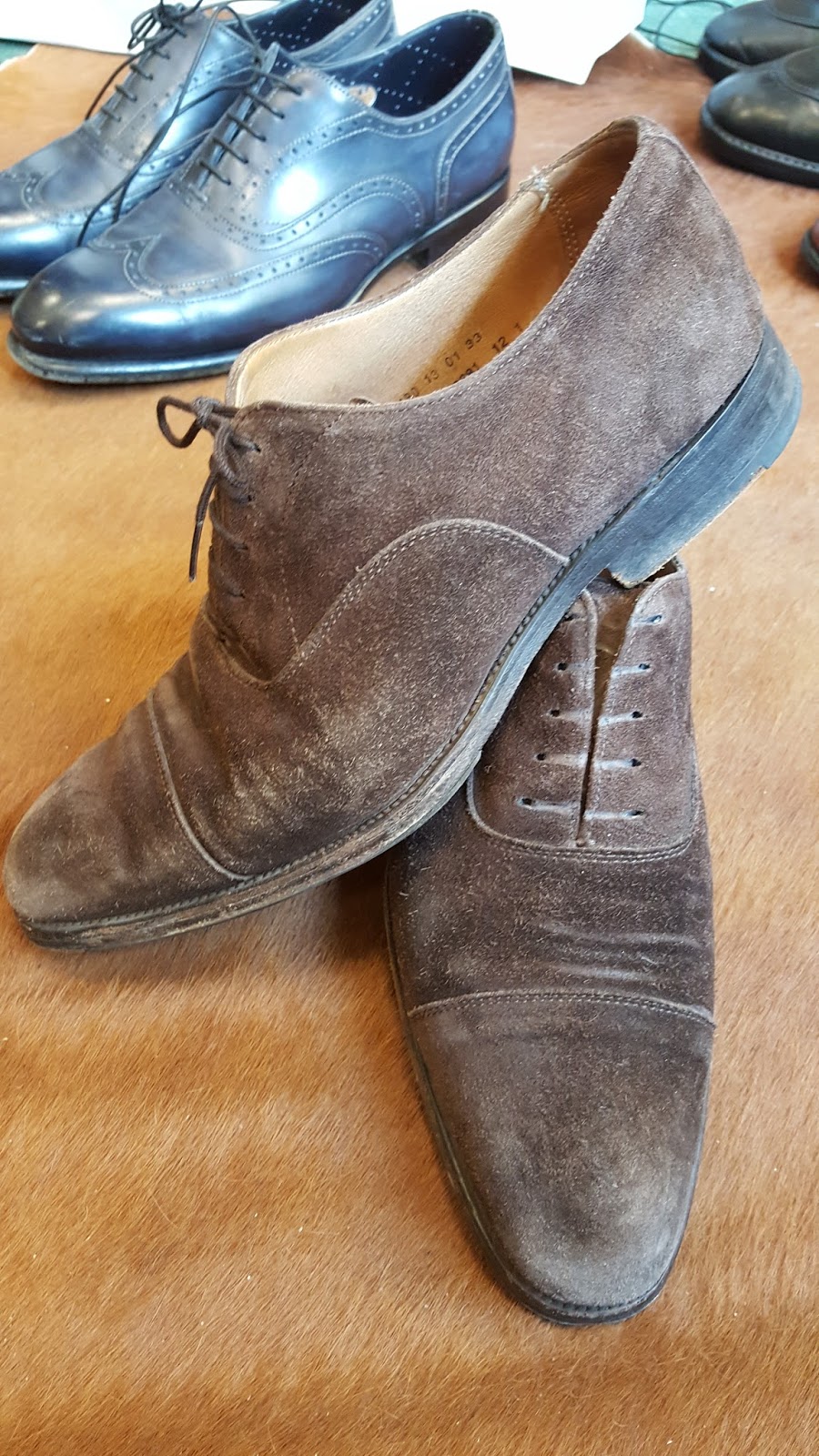 Salon cireur TALON ROUGE © Paris: RÉNOVATION COMPLÈTE D'UN RICHELIEU DE ...