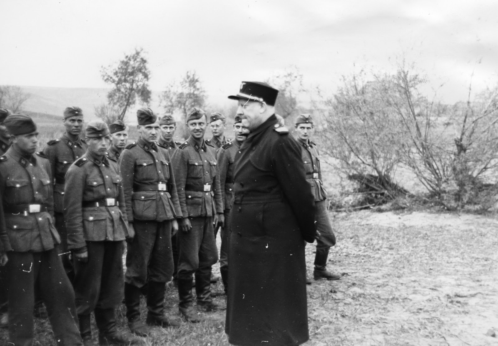 NAZI JERMAN: Foto 5. SS-Panzer-Division "Wiking"