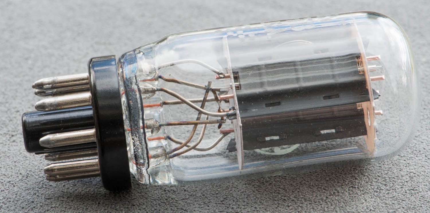 VinylSavor: Tube of the Month : The 6SN7