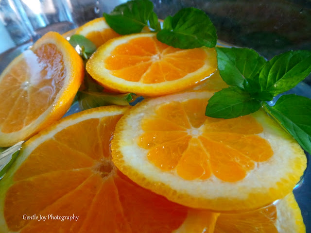 Gentle Joy Homemaker: 4 Great Fruit and Herb Waters