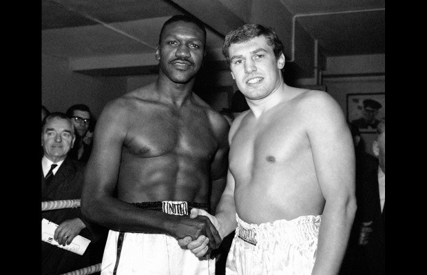 The Boxing Glove: The Boxing Glove Book Review: When the Gloves Came ...