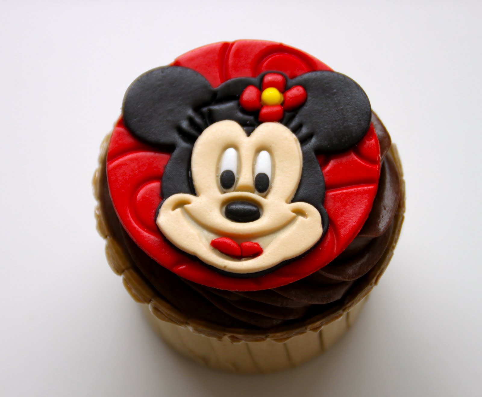 Celebrate with Cake!: Cartoon Character Cupcakes