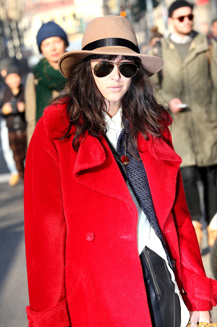 Thestreetfashion5xpro: In the Street...The Red never stops