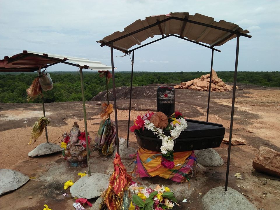 வெடுக்குநாறிமலை:வழிபட,சென்றுவர தடையில்லையாம்! - pathivu.com