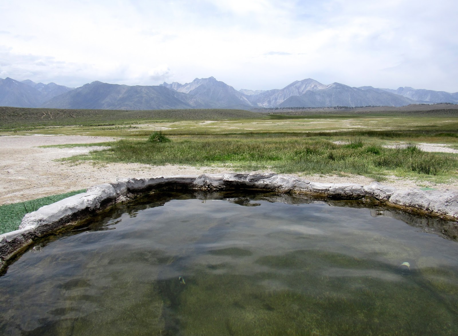 Foray into Geology : The Long Valley Caldera