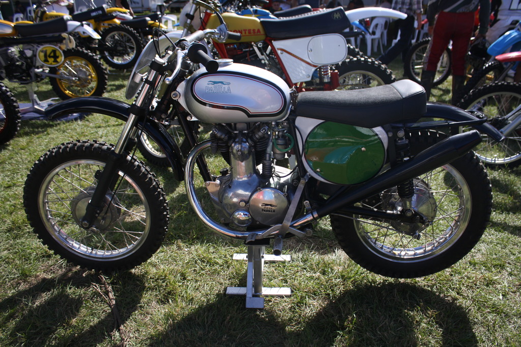 POPPA WHEELIE: Parilla Wildcat Scrambler 1962