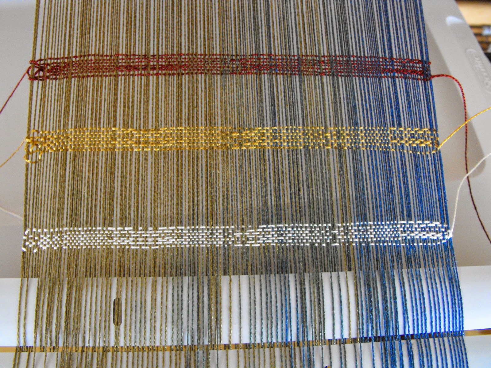 Dust Bunnies Under My Loom: 8 Shaft Crackle Weave ~Gold and Blue Silk Scarf