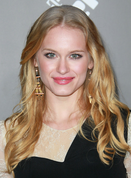 NovaShare: Leven Rambin