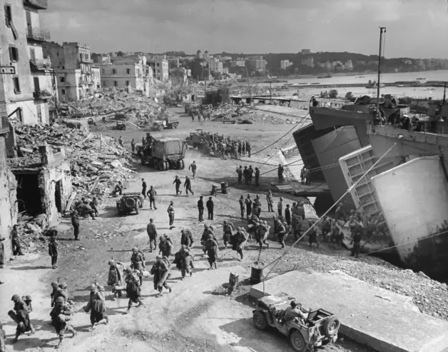 Rare Photos of Italy Campaign From World War II in 1944 ~ Vintage Everyday