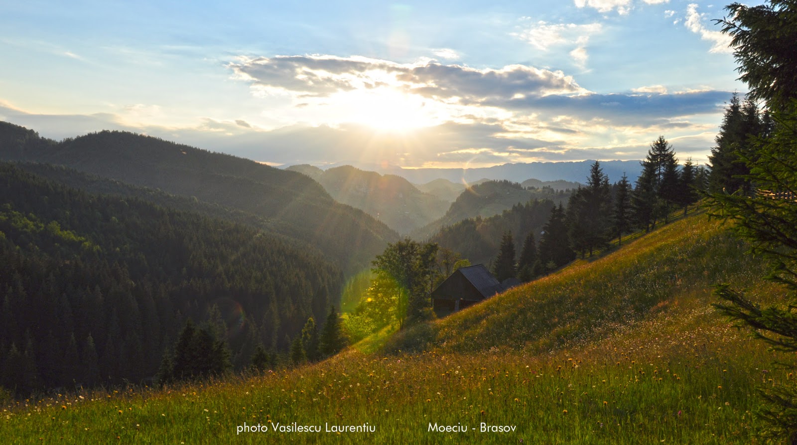 Muntii Bucegi, Moeciu de Sus