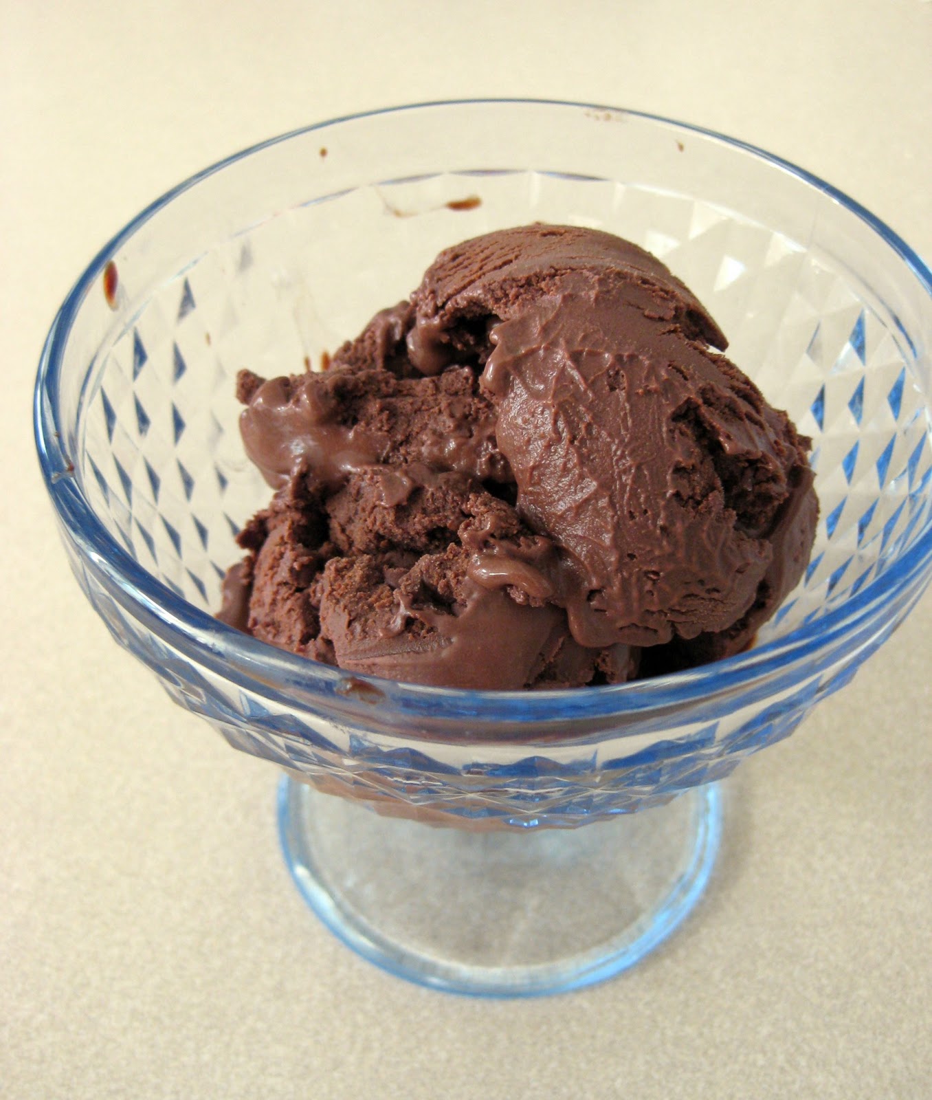 Giada's chocolate hazelnut gelato - Eva Bakes