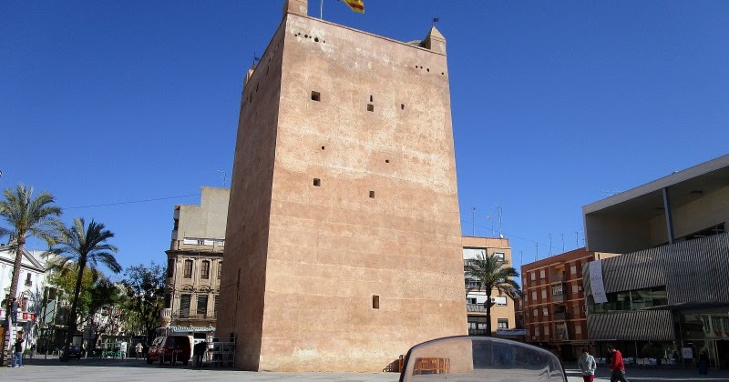 CASTILLOS DE ESPAÑA By Gatho: TORRE DE TORRENTE (VALENCIA).