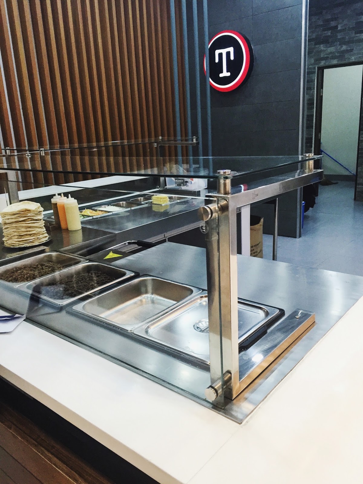 TURKS, THE BEST SHAWARMA EXPERIENCE - Blushing Sneakerhead – by Mariah ...