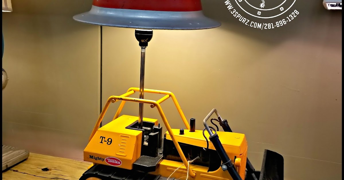 3 Spurz DandC Repurposed /Refurbished Creations!!: Tonka T9 dozer lamp