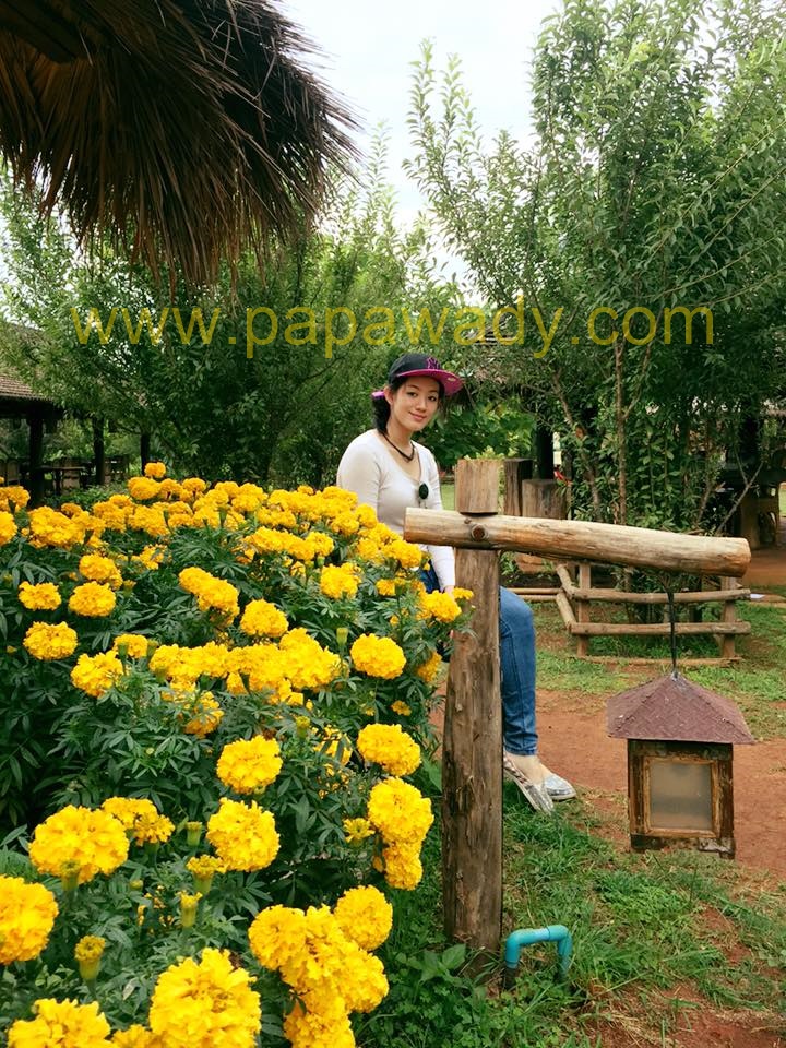 Celebrity of The Week - 15 Pictures of Khin Wai Phyo Han in Myanmar