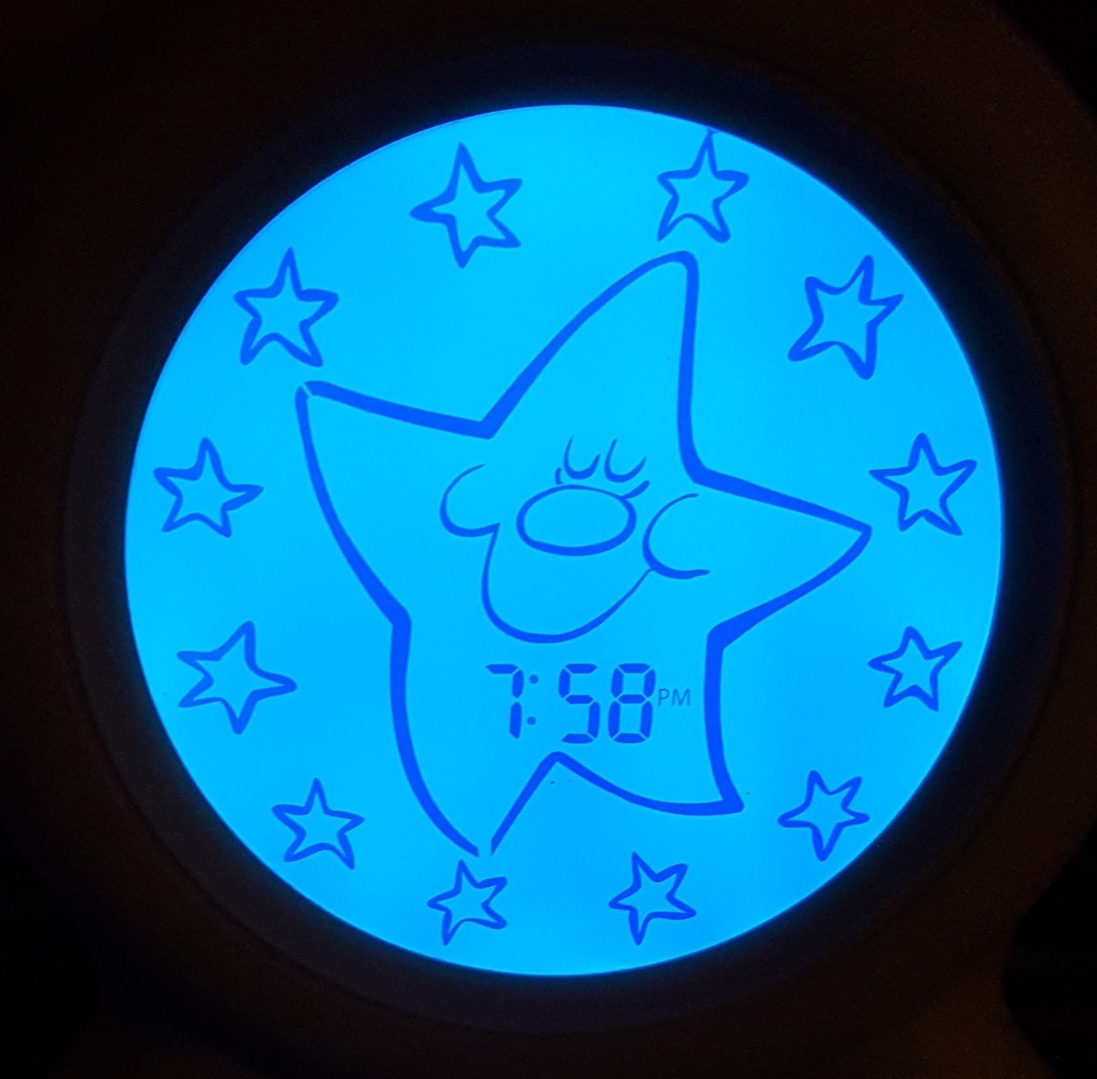 Review - The Gro Company Gro Clock - Stacey in the Sticks