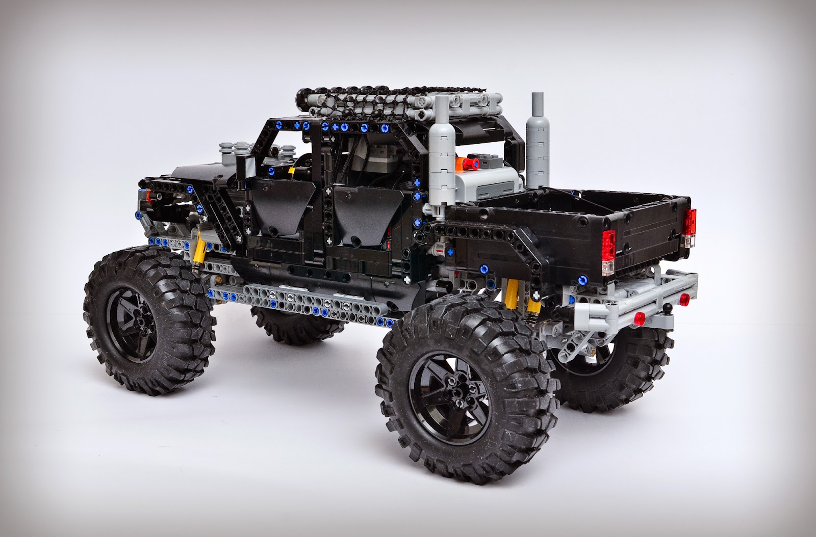 filsawgood Lego Technic Creations: 42029 Extended Customized Pickup Truck