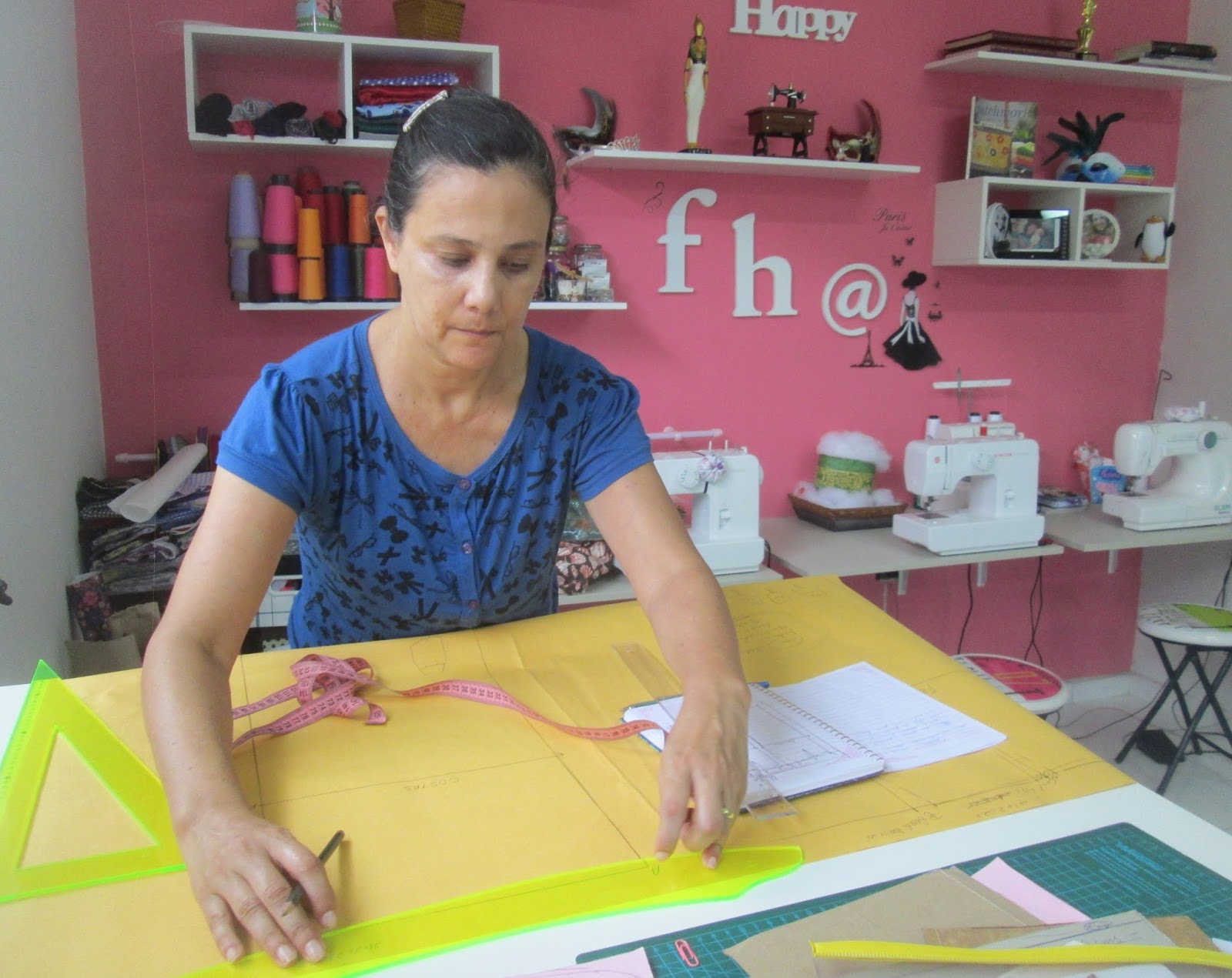 FHA PINHEIRO - Designer de Moda, professora de Moda -Corte e Costura Em ... FHA PINHEIRO - Designer de Moda, professora de Moda -Corte e Costura Em ...