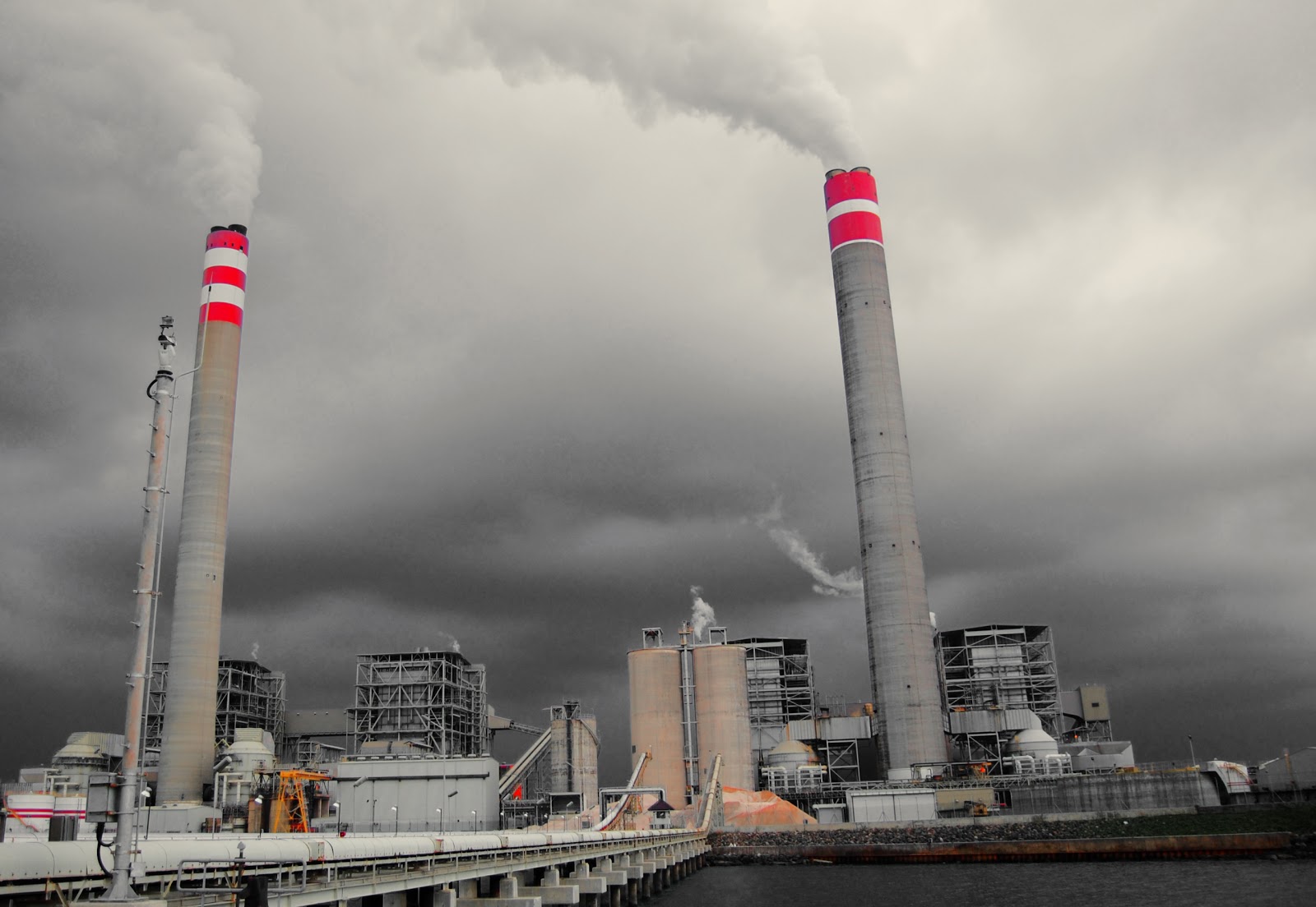 Electrostatic Precipitator (ESP) di Pabrik Gula, Semen dan PLTU