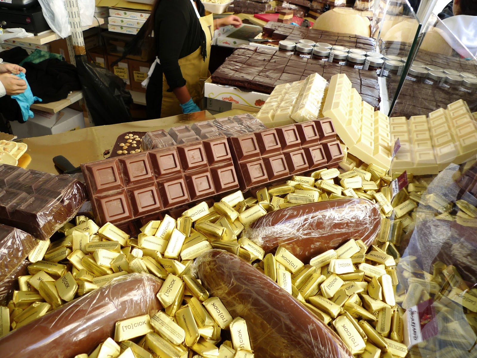 The Ravenous Scientist: Eurochocolate 2012- A pilgrimage for chocolate ...