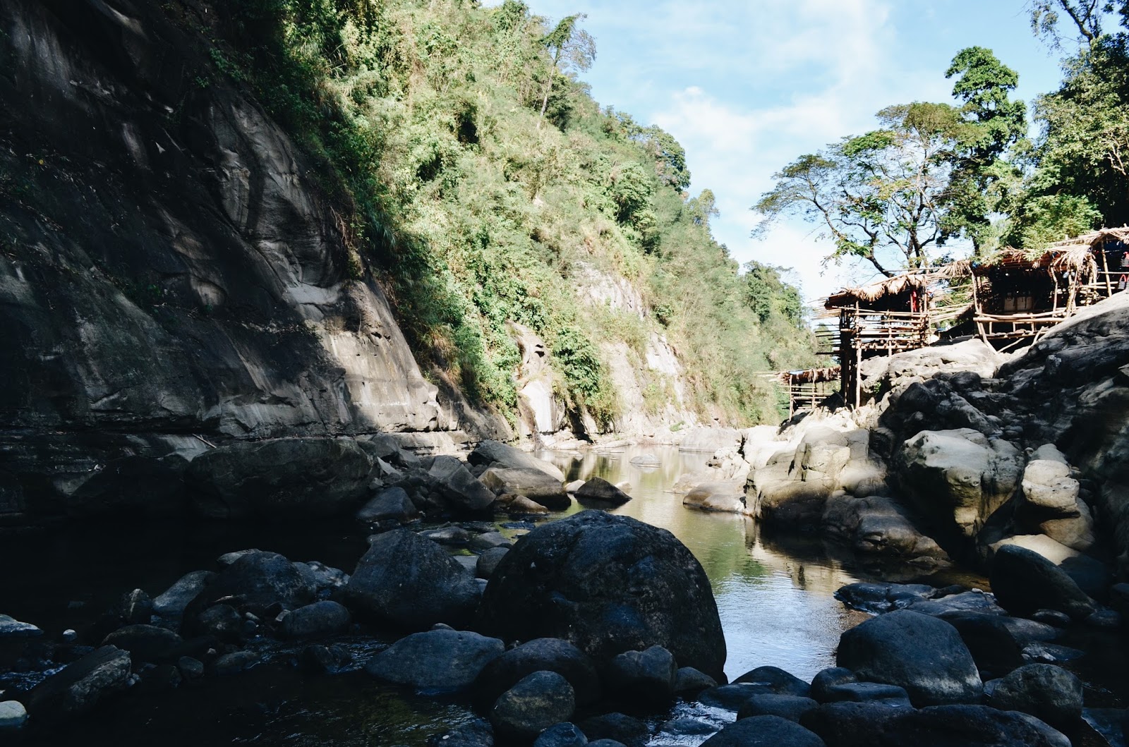 Poytho Wanders: Tangadan Falls and Its Rock Formations