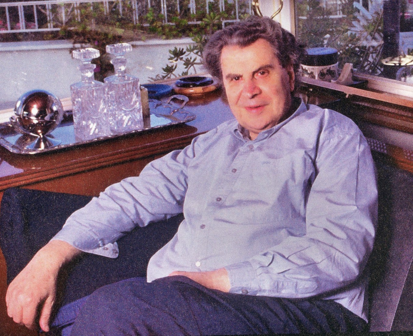 «ΝΙΩΘΩ ΝΤΡΟΠΗ ΓΙΑ ΤΟΥΣ ΠΟΛΙΤΙΚΟΥΣ ΠΟΥ ΕΥΤΕΛΙΖΟΥΝ ΤΗΝ ΠΑΤΡΙΔΑ ΜΟΥ»