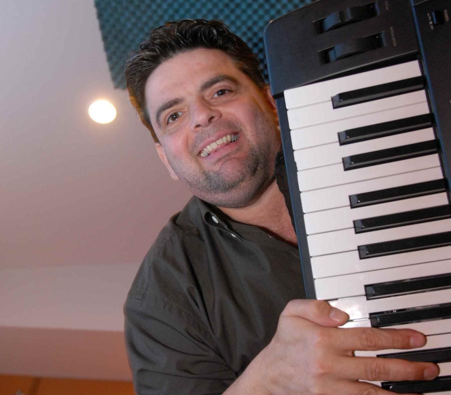 Fallece de cáncer pianista boricua José Lugo
