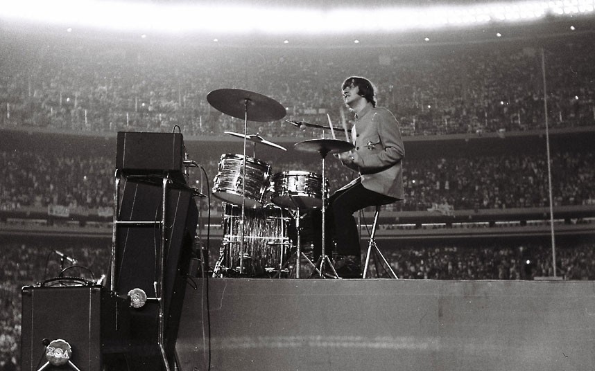 1965 Shea Stadium the Beatles' Biggest Concert – The First Rock Concert ...