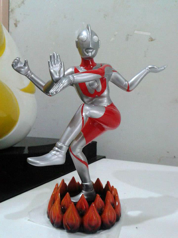 About That "Dancing Ultraman" from FLABSLAB