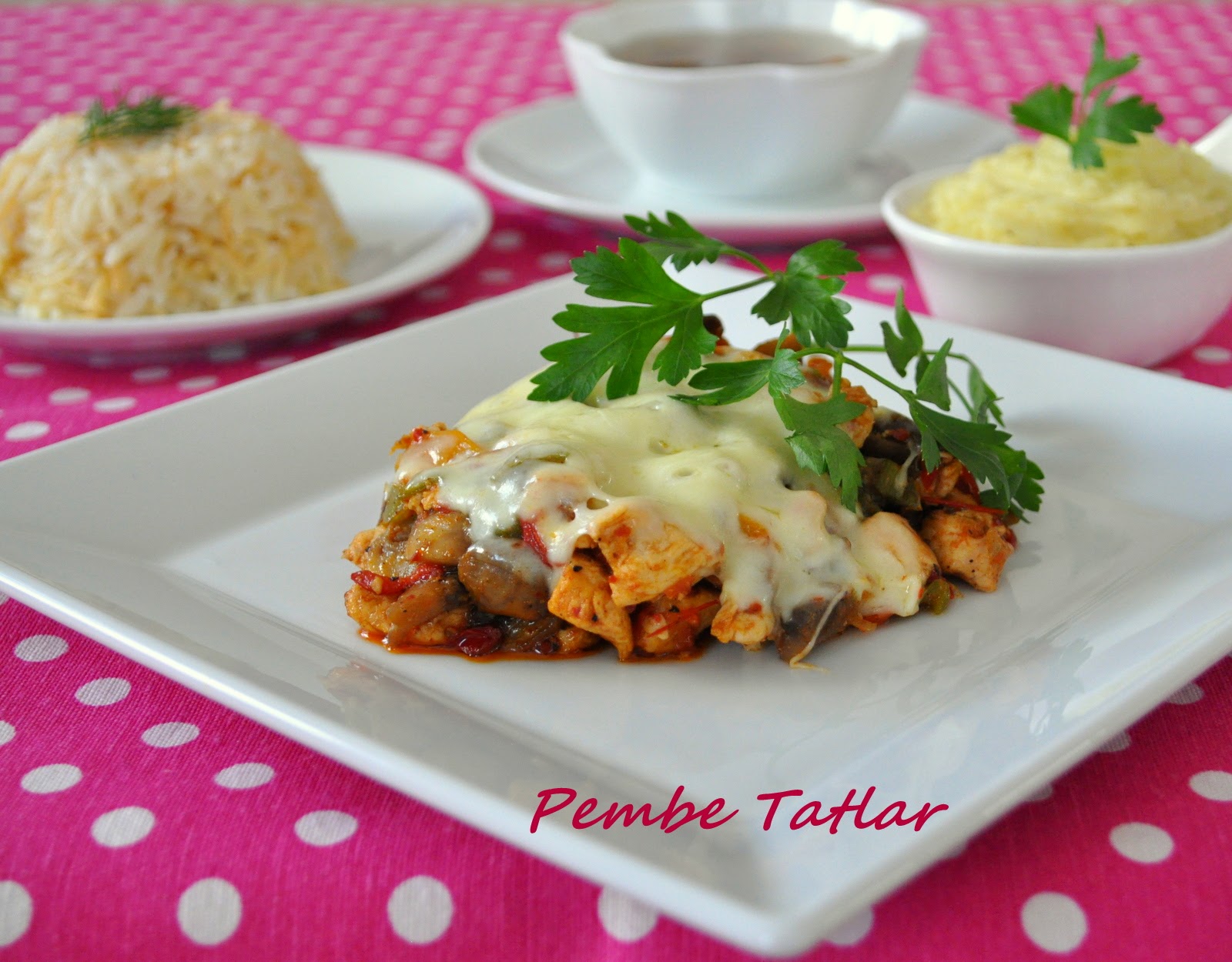 Nazandan : Kaşarlı Mantarlı Tavuk Sote