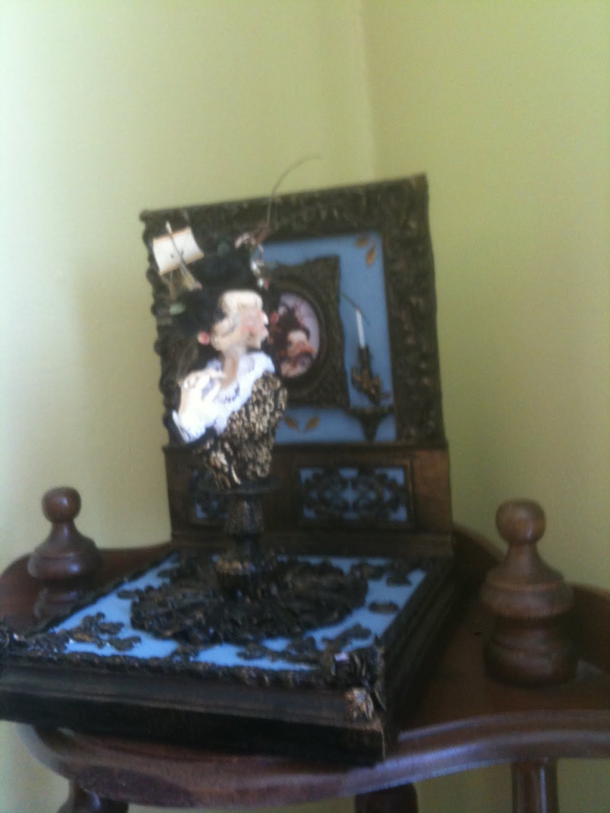 DOLLIRIUM ART DOLL EMPORIUM: Welcome to Dollirium Art Doll Emporium