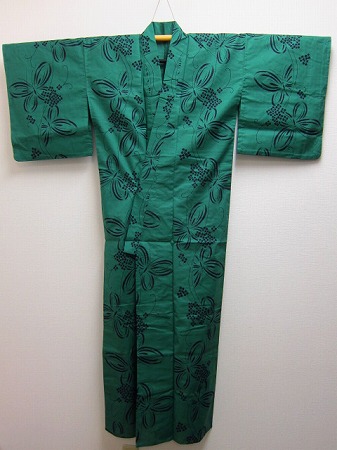 Shakunetsu no Kimono: Cool green yukata on it's way