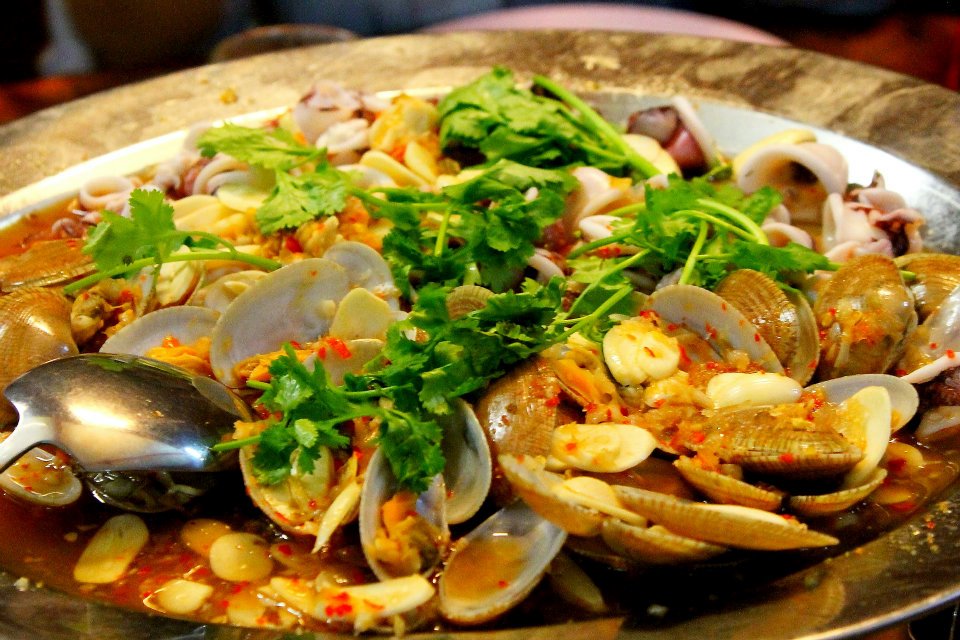 PawPrints in Pizza Sauce: Khuntai Village Restaurant @ Jalan Gasing, PJ