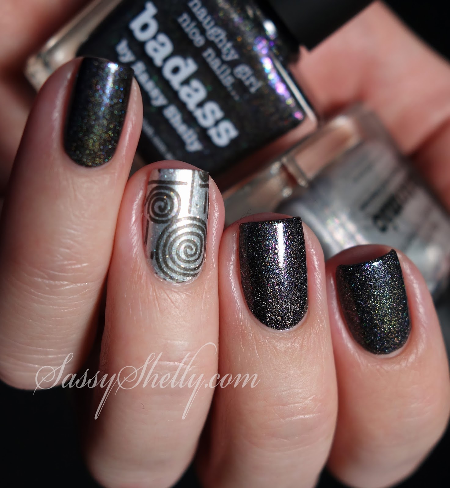 Meet Shelly, the Queen of Negative Space - The Digit-al Dozen