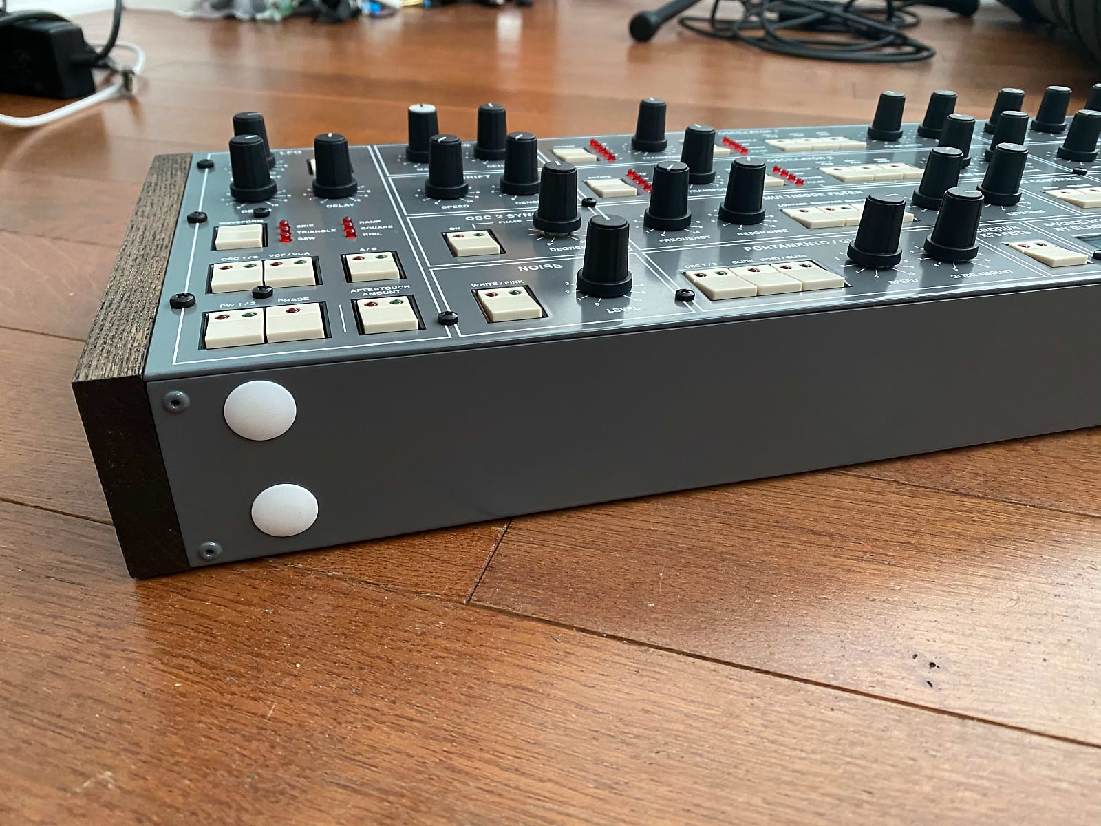 MATRIXSYNTH: Black Corporation Xerxes 8 voice analog synth SN 1725