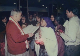 National Awarded Kinkri Devi with Human Resource Development Minister ...