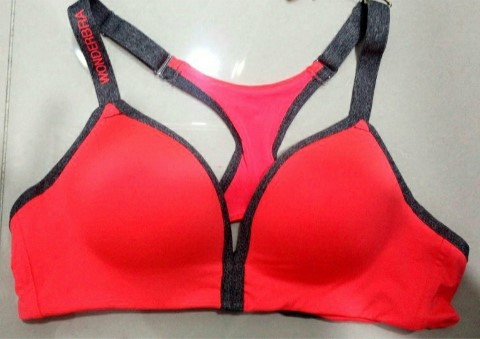 Wonderbra: Sports bra review | Sara's Fit*