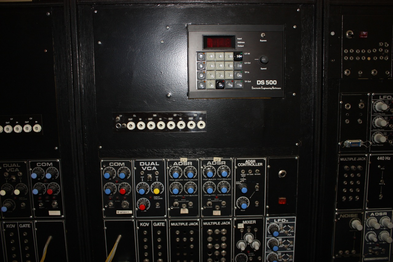 MATRIXSYNTH: Formant Elektor Modular Synthesizer