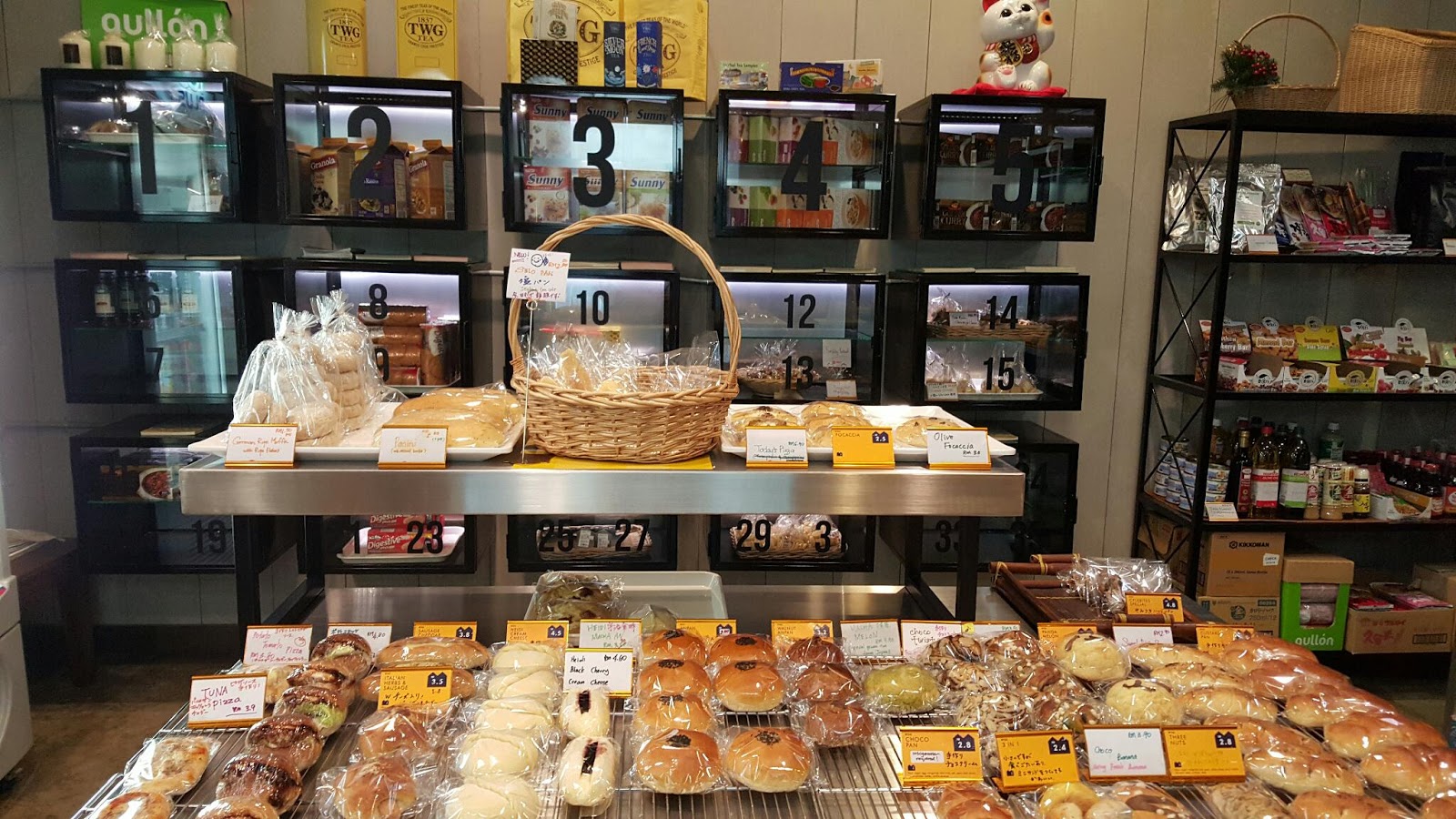 Eva's Food Diary: Matsumiya Japanese Artisan Bakery @ Taman Molek ...