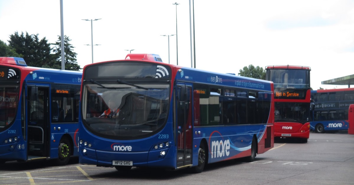 Lous bus pictures: Dorset Buses