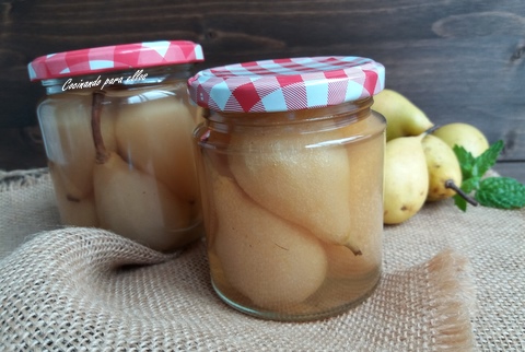Cocinando para ellos : CONSERVAS DE PERAS EN VINO BLANCO
