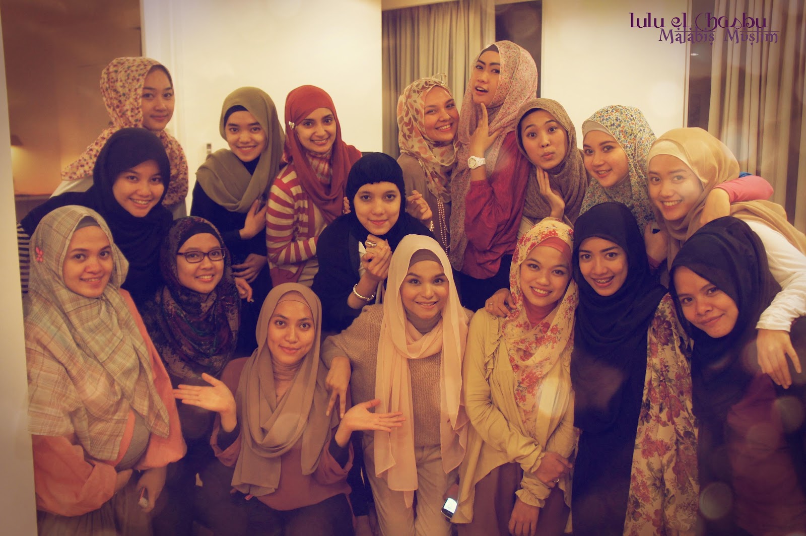 Hijabers Community : Fun To Be Like This - Hijab Trade Fashion