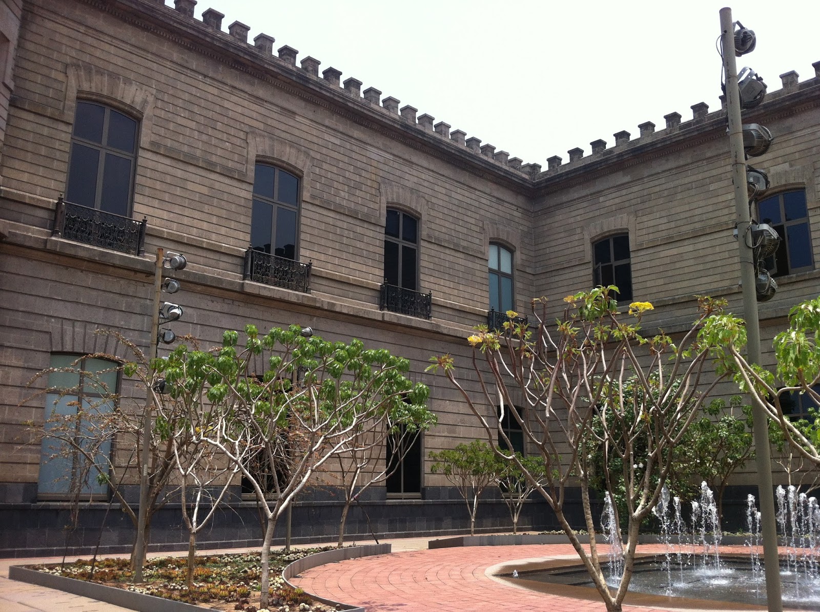 prueba final: Lugares mágicos del DF: Datos curiosos sobre el Palacio ...