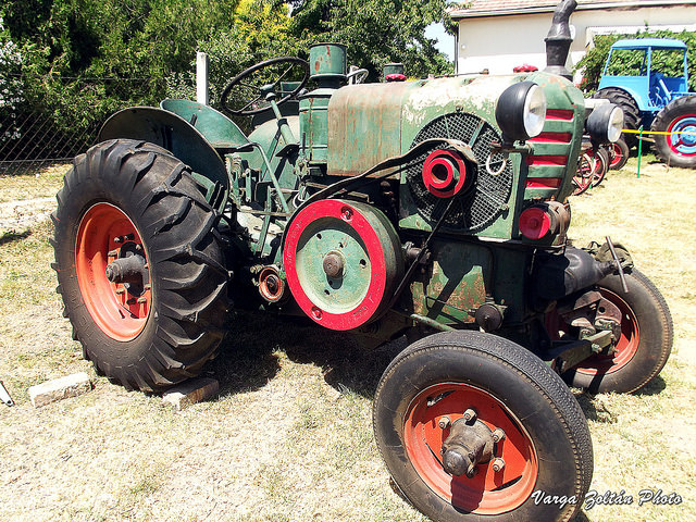 TÖRTÉNELMI KALEIDOSZKÓP...: Traktorok a múltból / Folytatáshoz kattints ...