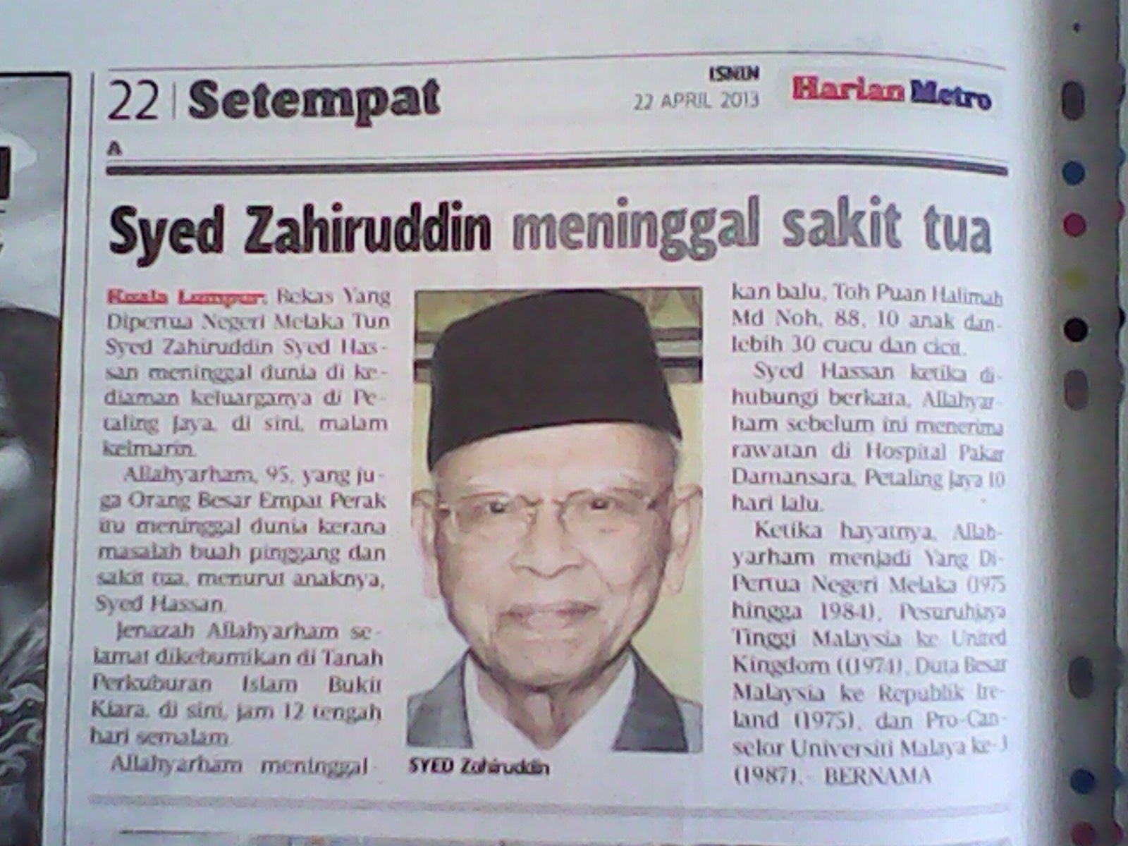 Siapa Tun Syed Zahiruddin Syed Hassan.